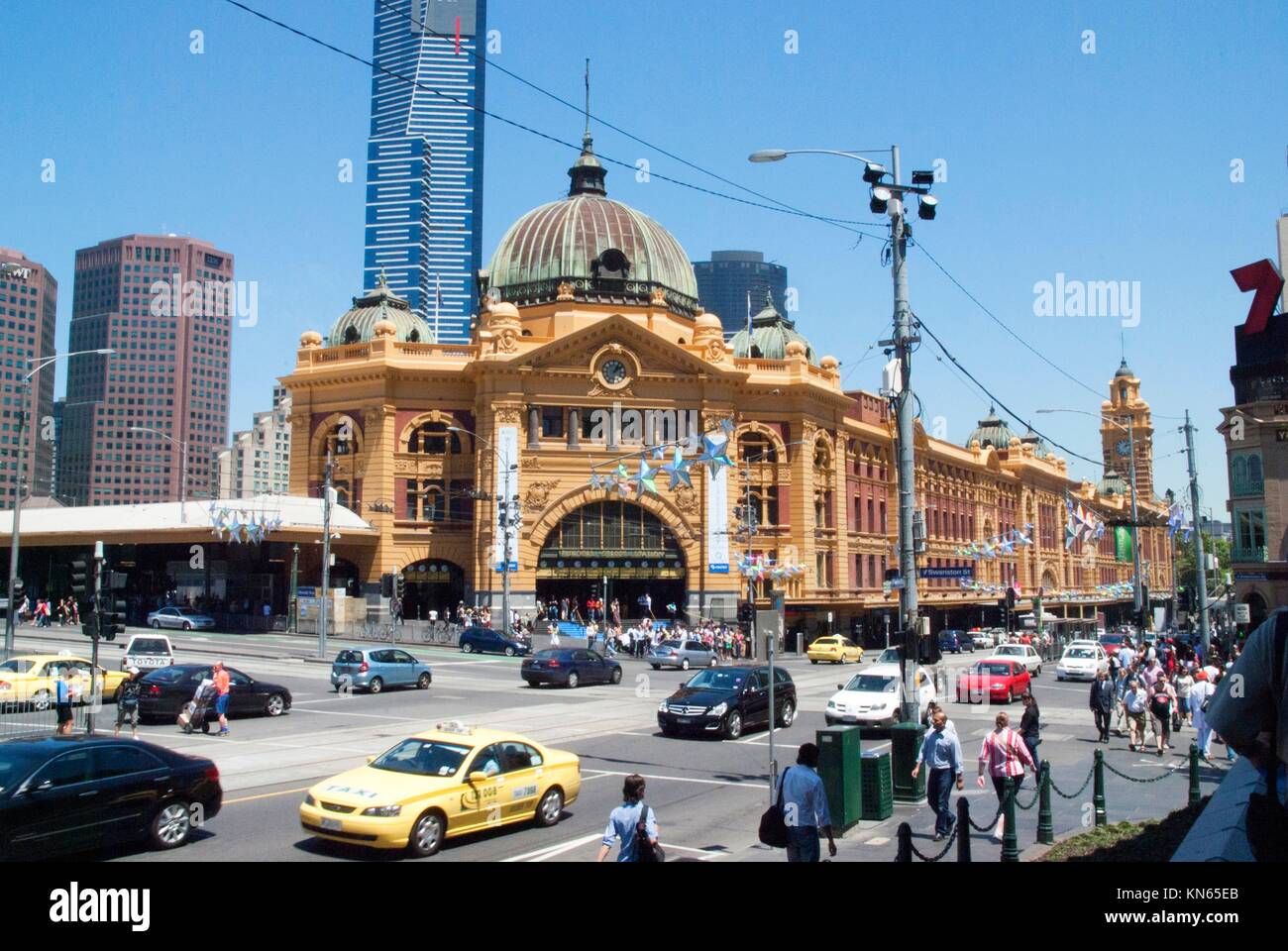 Australian traffic intersection hi-res stock photography and images - Alamy