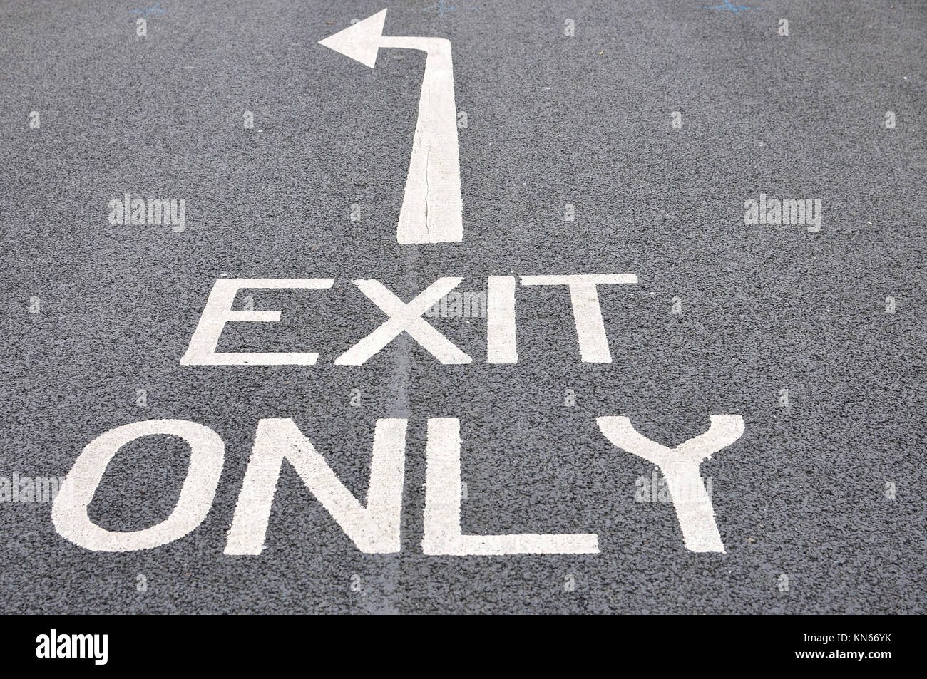 Exit only street sign Stock Photo - Alamy