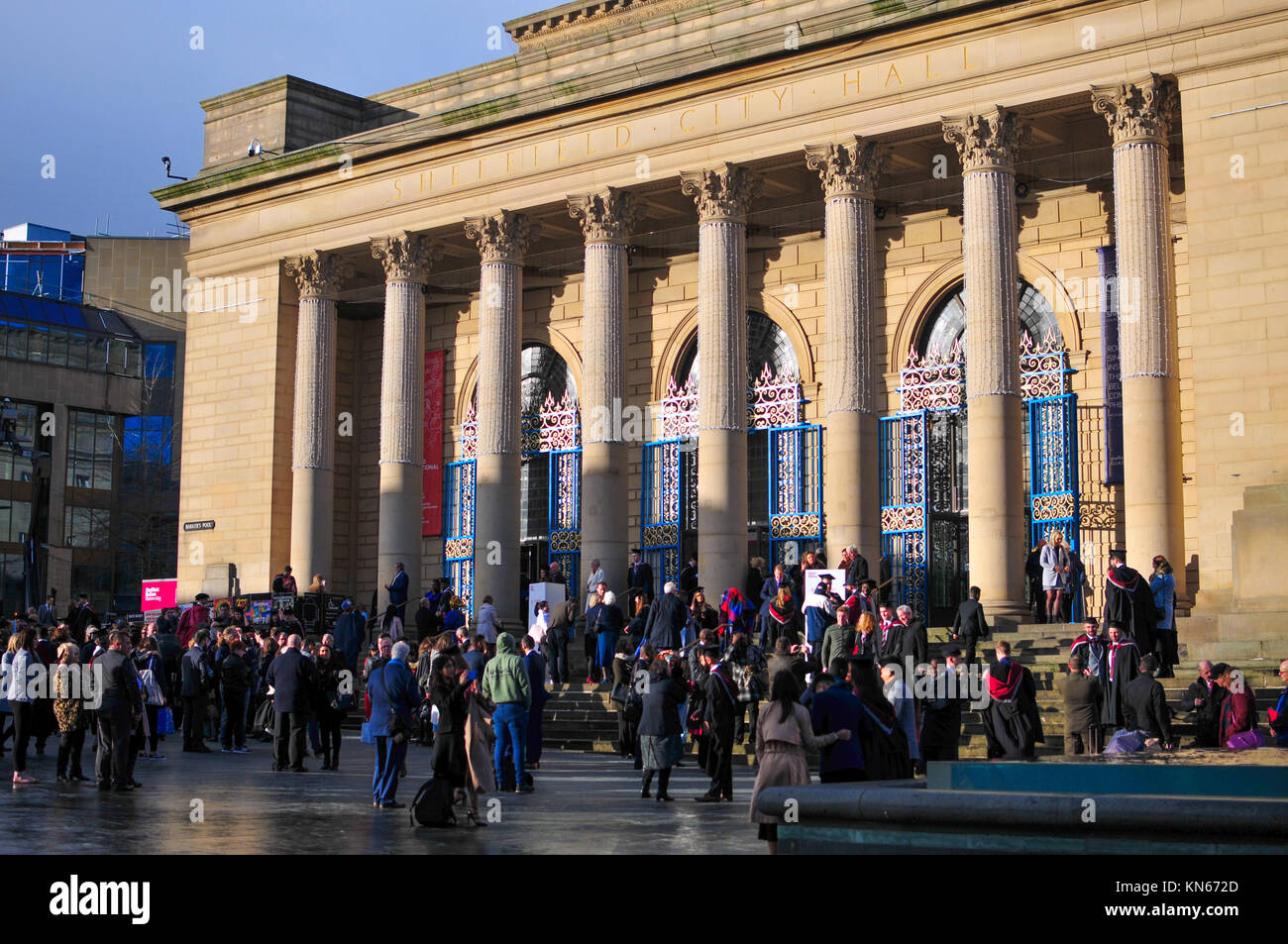 Sheffield Hallam Graduation day 2017 Stock Photo - Alamy