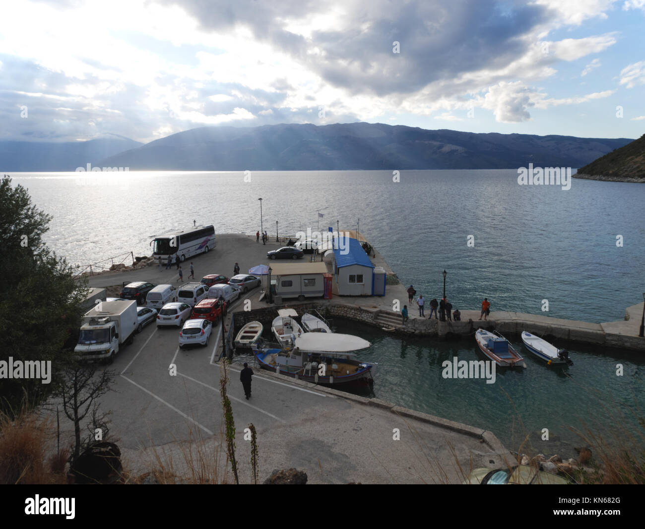 Vehicles waiting for the ferry from Kefalonia, Piso Aetos, Ithaca ...