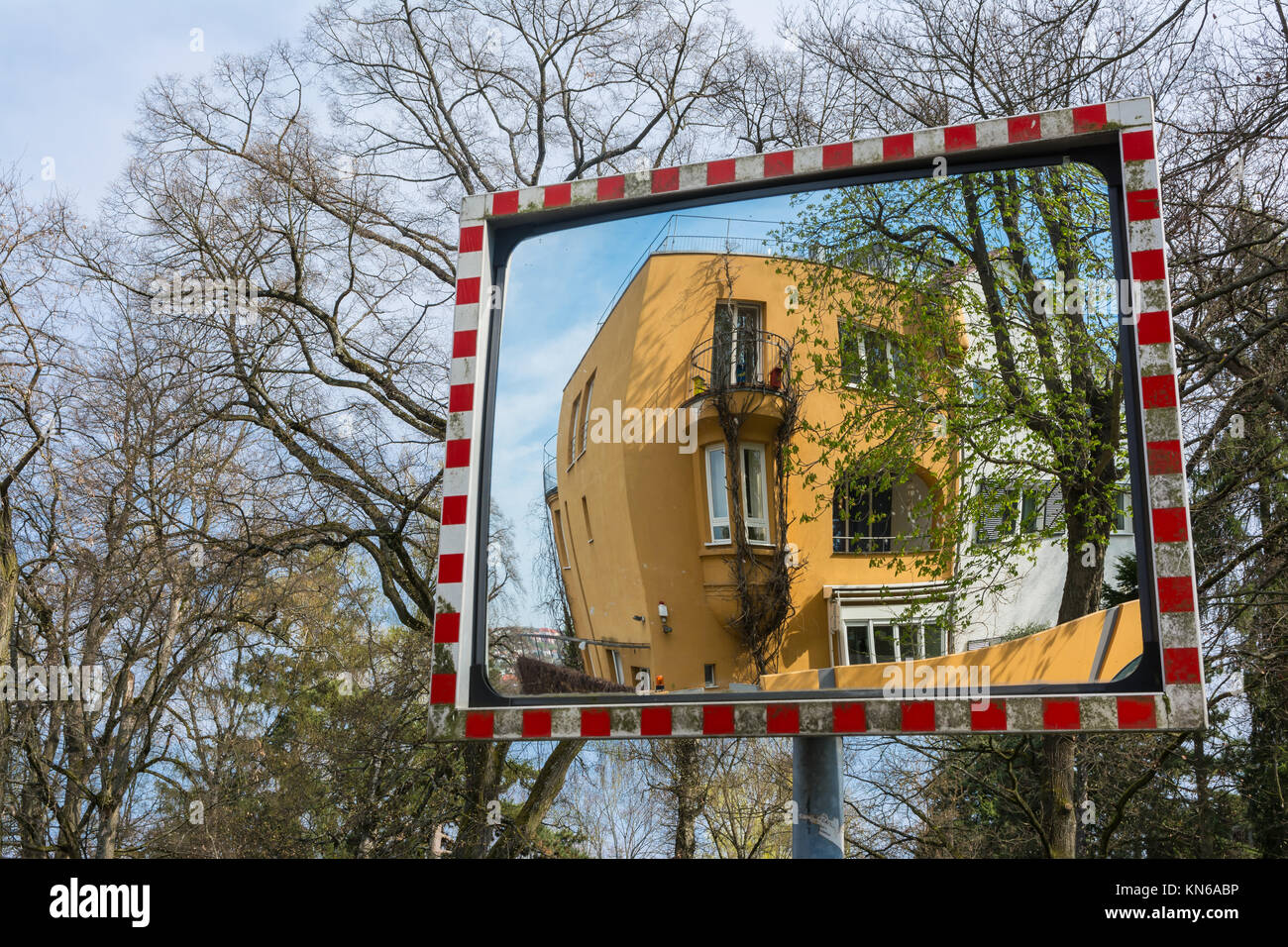 Safety reflector hi-res stock photography and images - Alamy