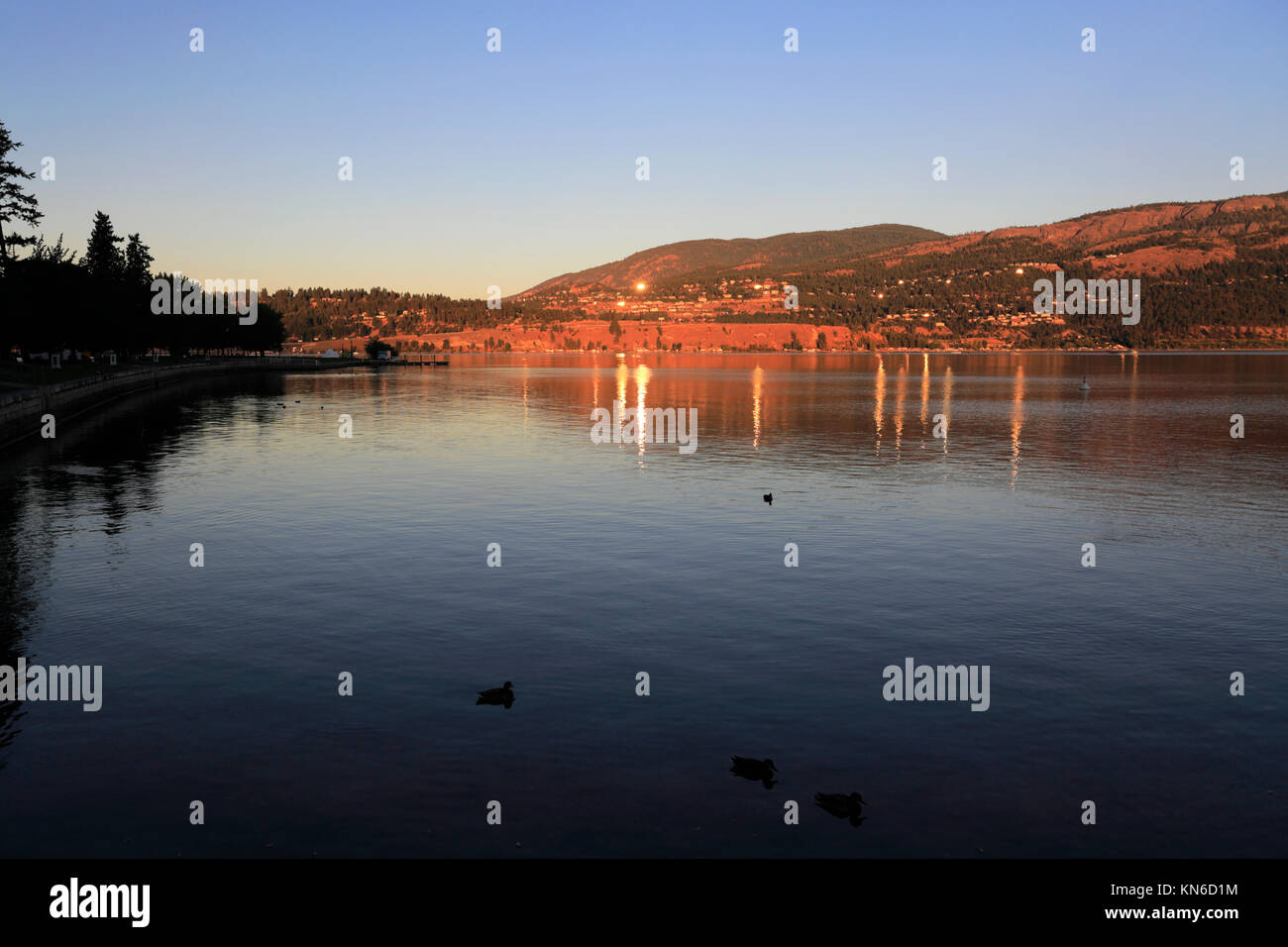 Sunrise over Okanagan Lake, City Park, Kelowna City, Okanagan valley ...