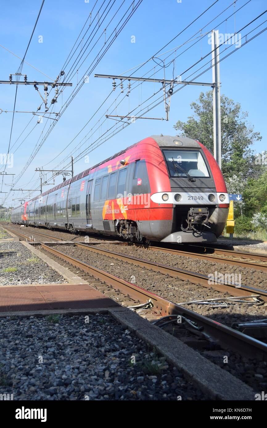 French subway hi-res stock photography and images - Alamy