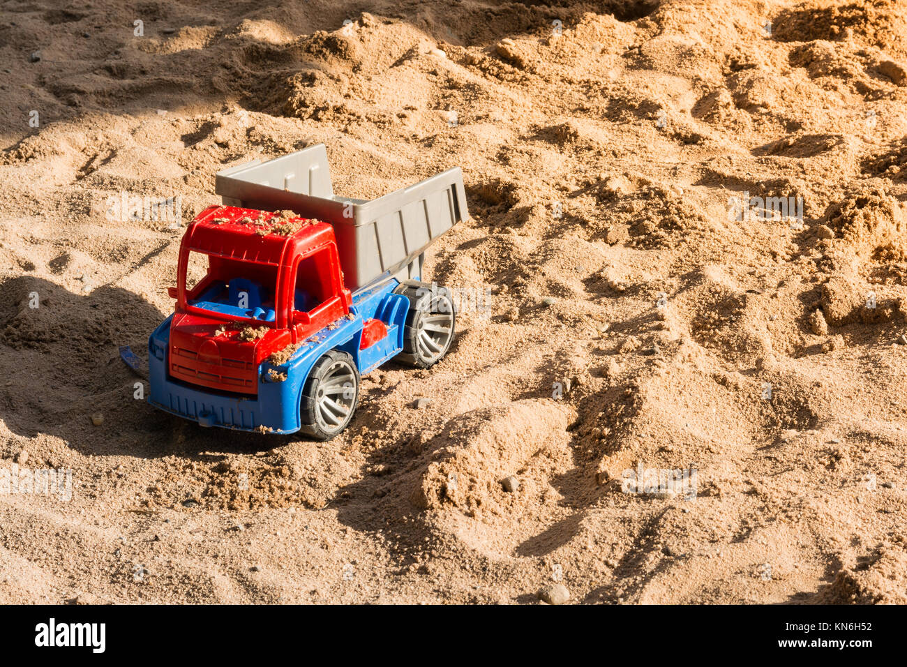 Sandbox excavator hi-res stock photography and images - Alamy
