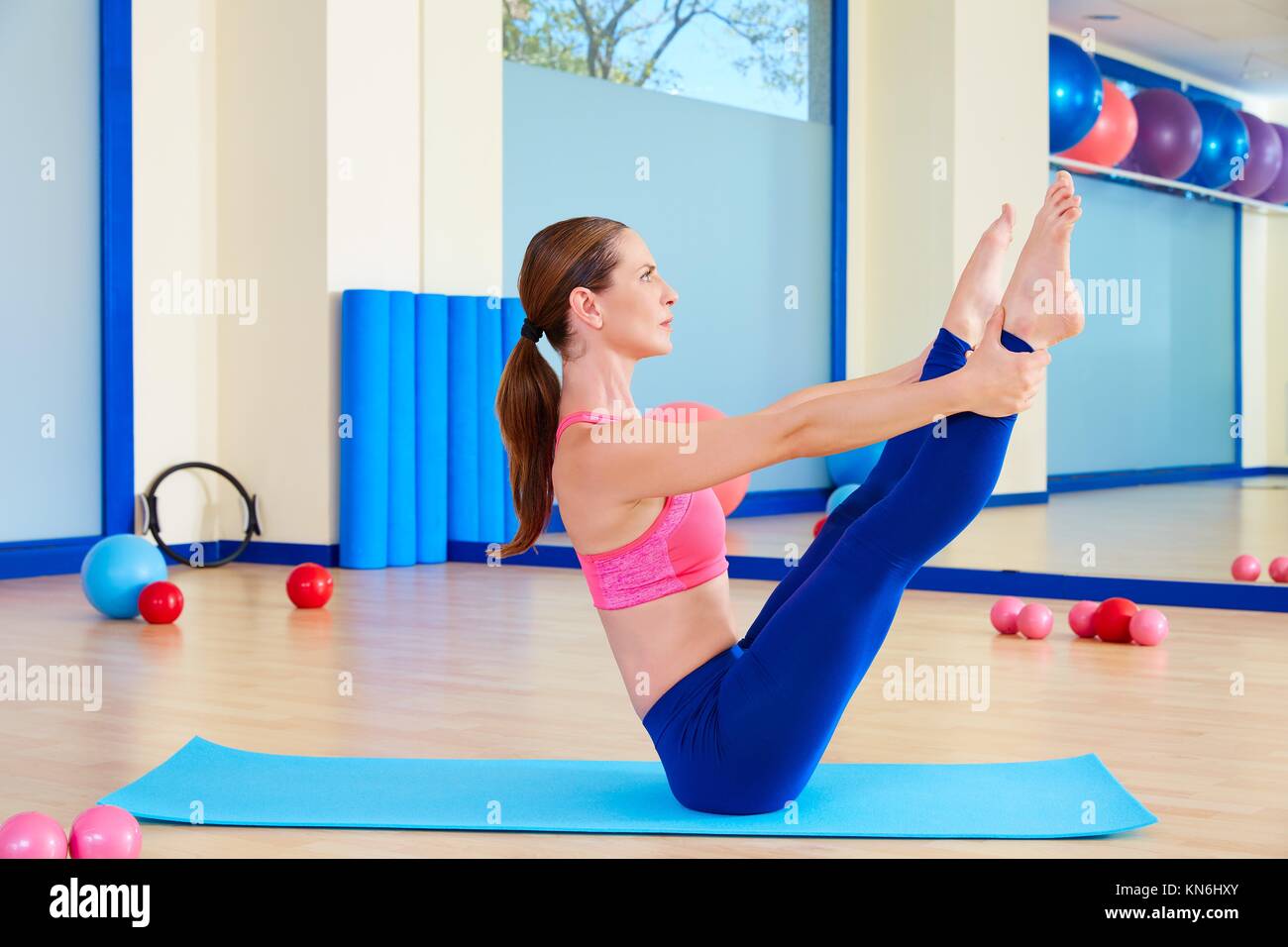 Open leg hi-res stock photography and images - Alamy