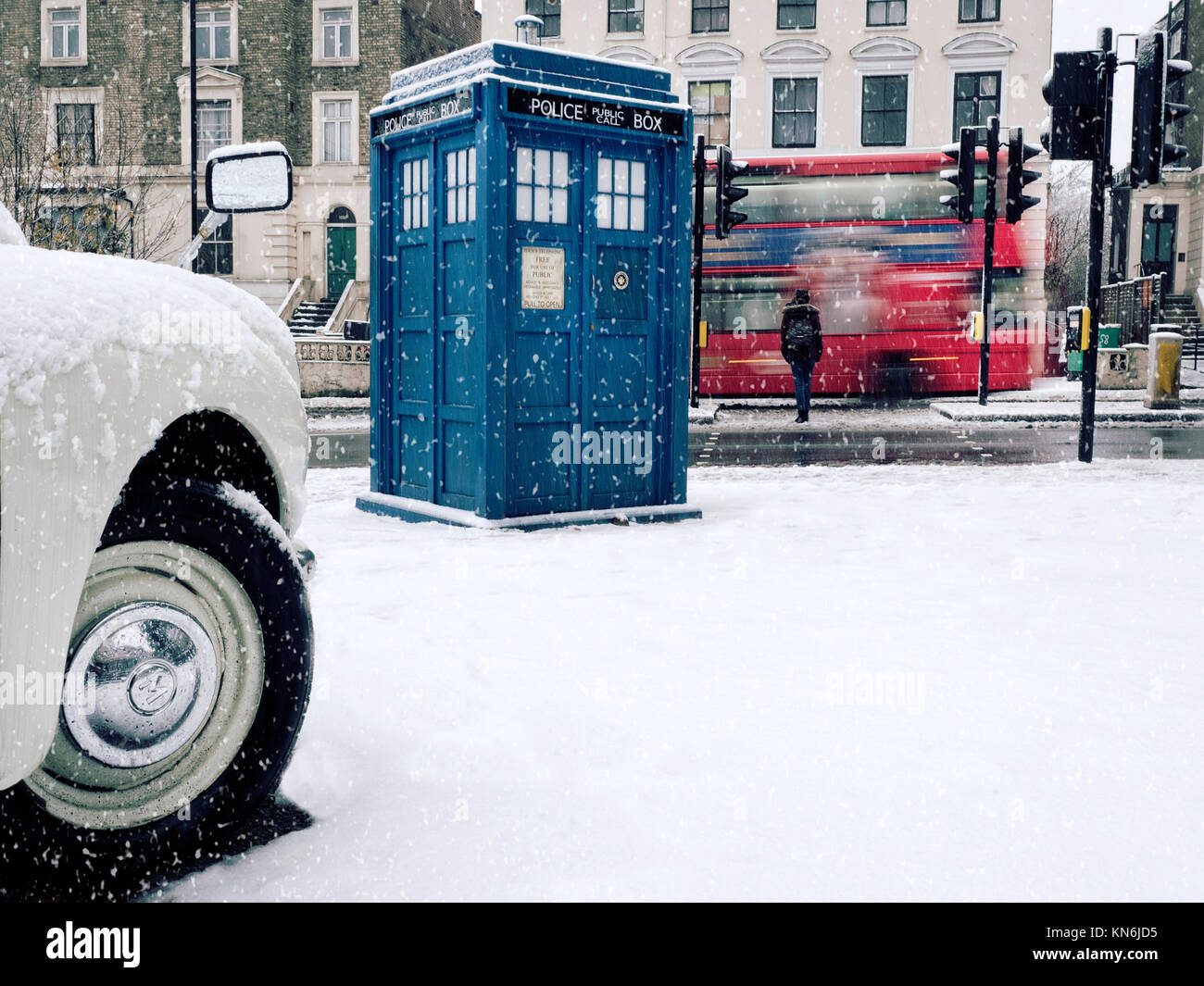 Dr Who Tardis in North London UK Stock Photo - Alamy