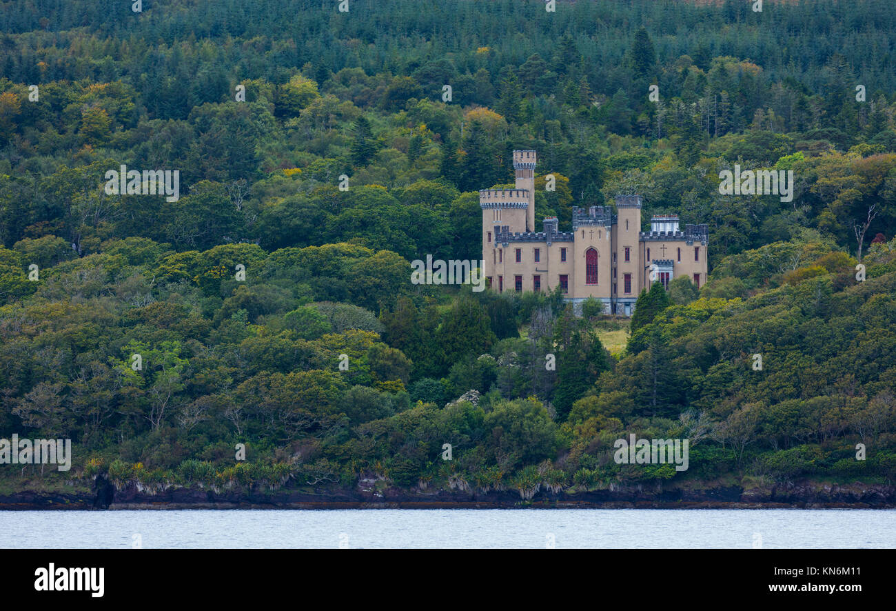 Dromore Castle, Kenmare River Cruise, Kenmare, Ring of Kerry, Iveragh ...
