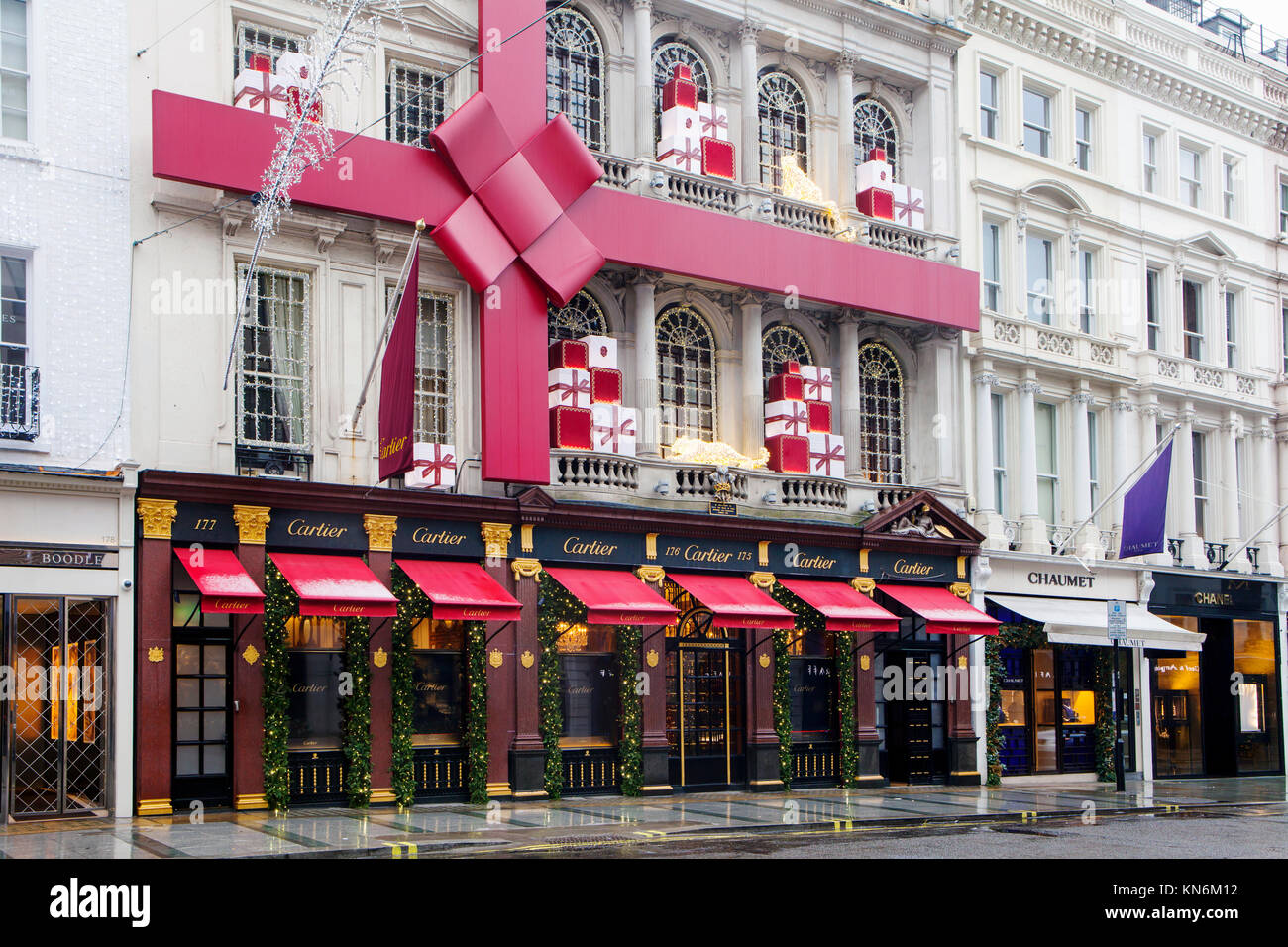 Cartier shop entrance High Resolution Stock Photography and Images - Alamy