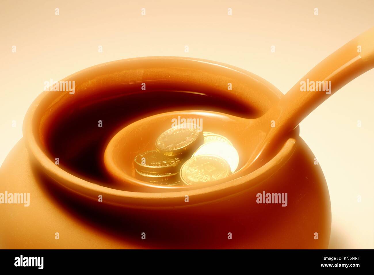 Cash clay hi-res stock photography and images - Alamy