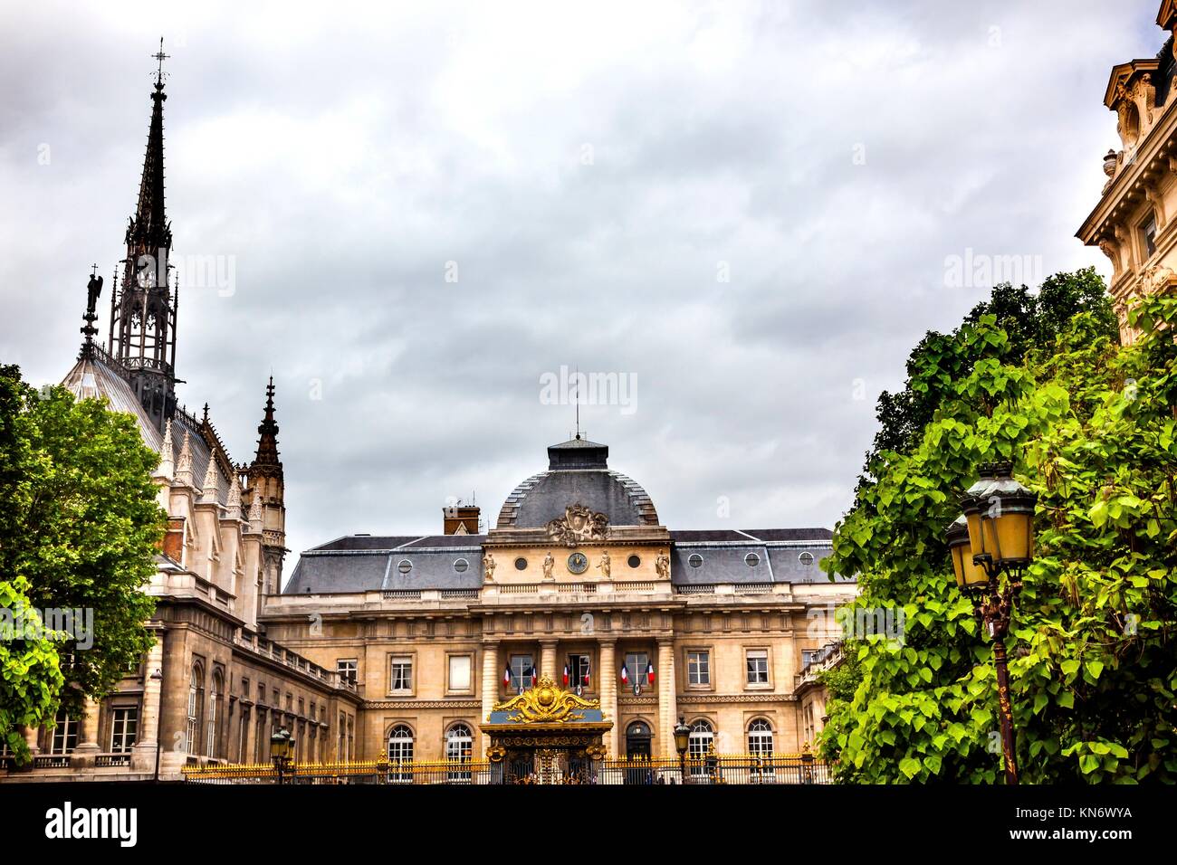 Judicial court of paris hi-res stock photography and images - Alamy