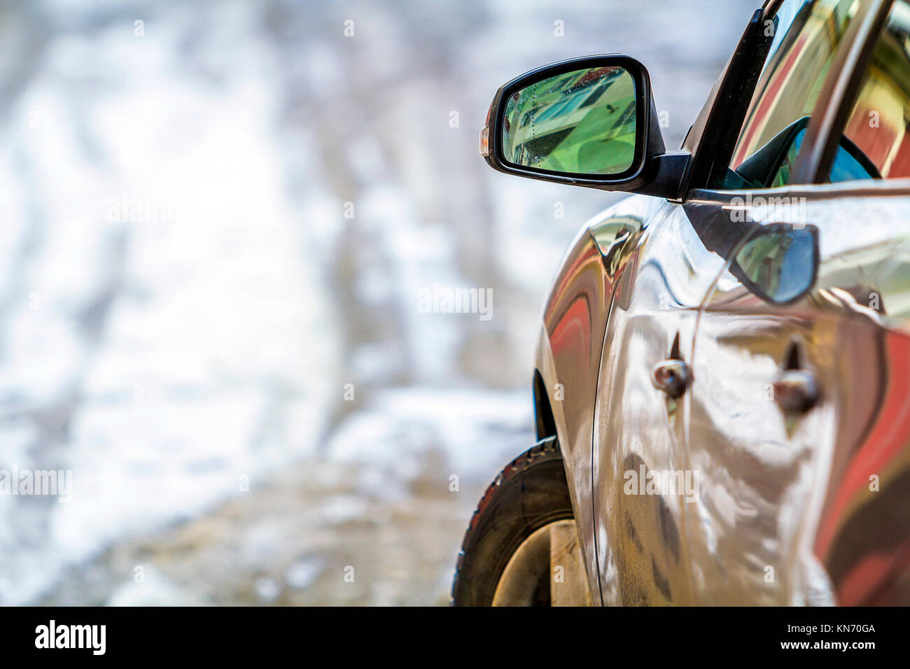 Close-up detail image of a car with side view mirror Stock Photo - Alamy