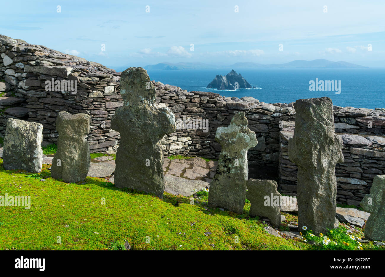 Little Skellig from Skellig Michael Monastery, Skellig Islands World ...