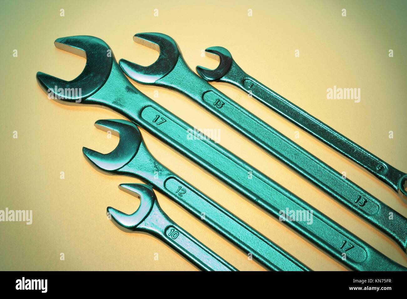 Arrangement spanners hi-res stock photography and images - Alamy