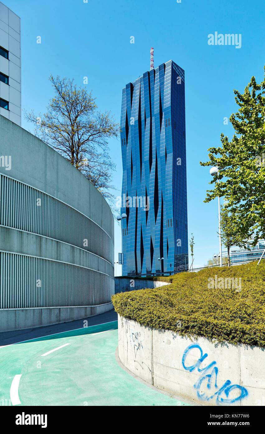 Vic vienna international center hi-res stock photography and images - Alamy