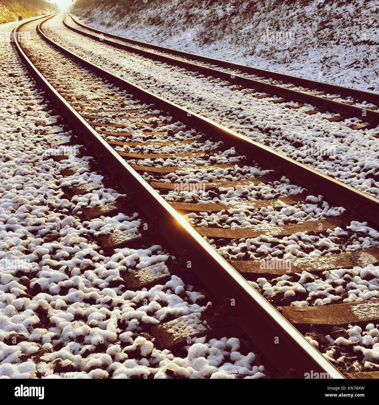 Long shot railway tracks hi-res stock photography and images - Alamy
