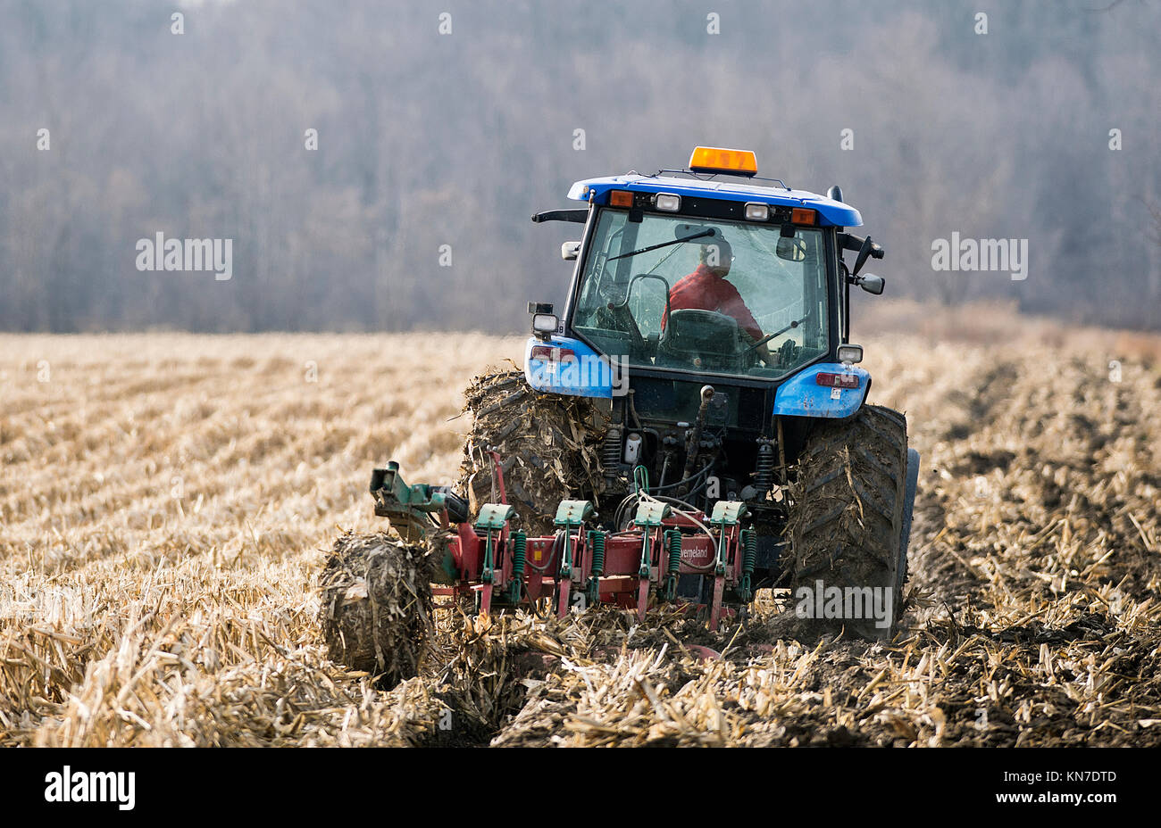 Farmer plows hi-res stock photography and images - Alamy