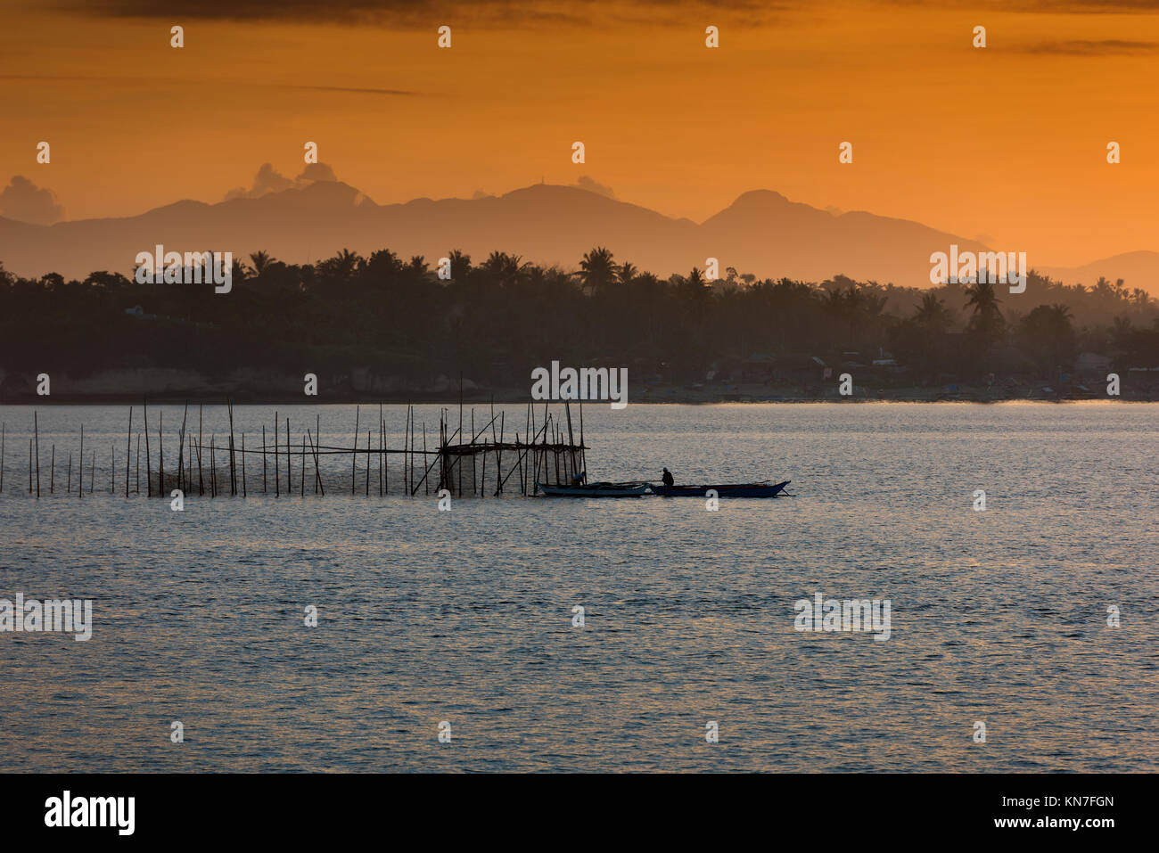 Donsol island hi-res stock photography and images - Alamy