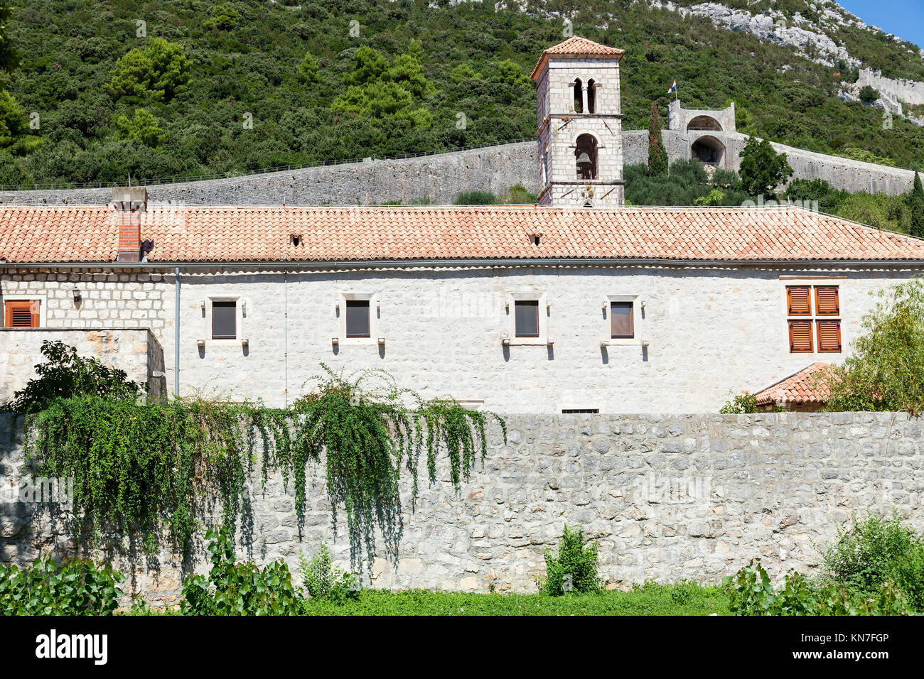 Old town of Ston with walls of fortification, Croatia Stock Photo - Alamy