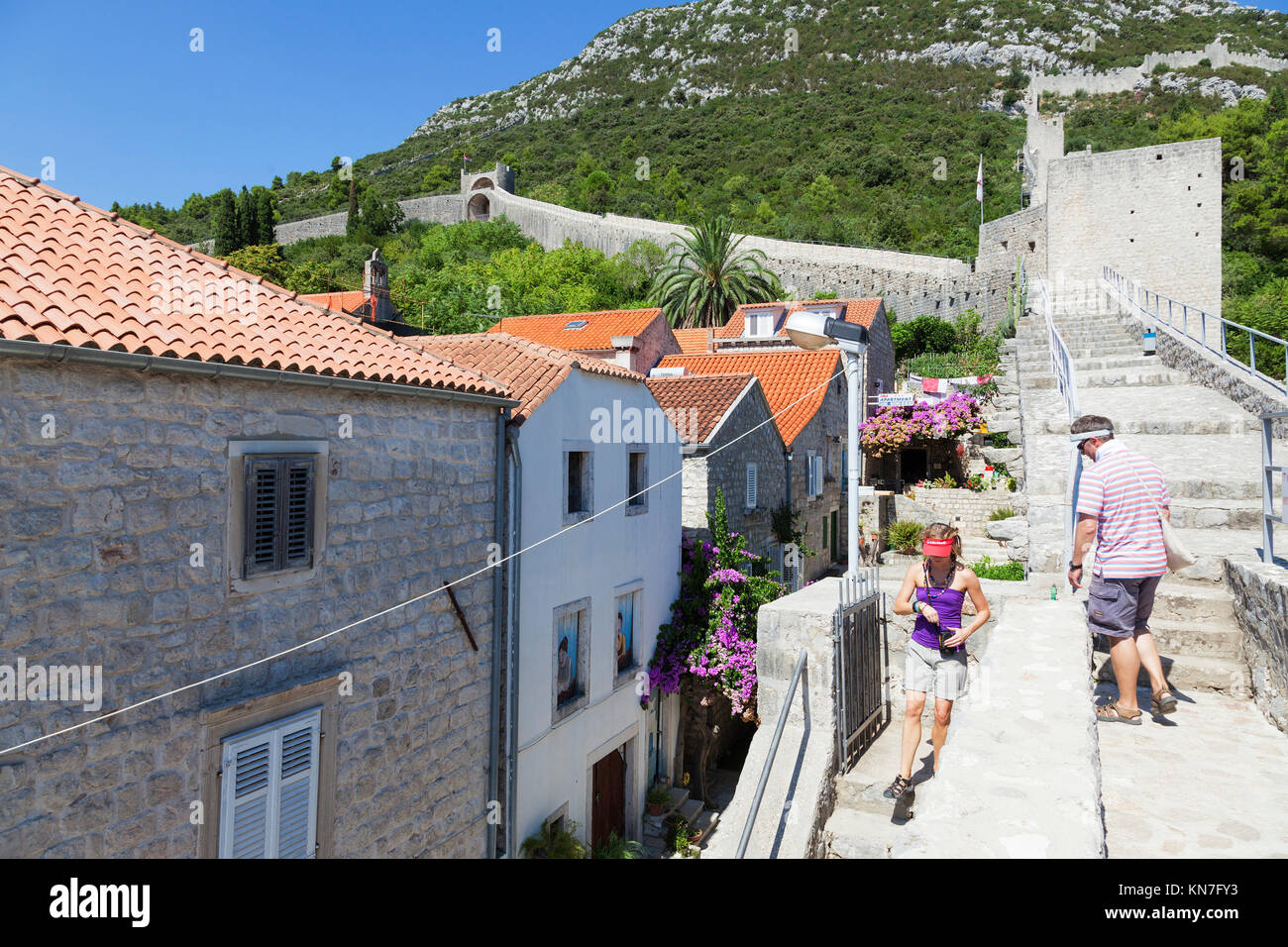 Old town of Ston with walls of fortification, Croatia Stock Photo - Alamy