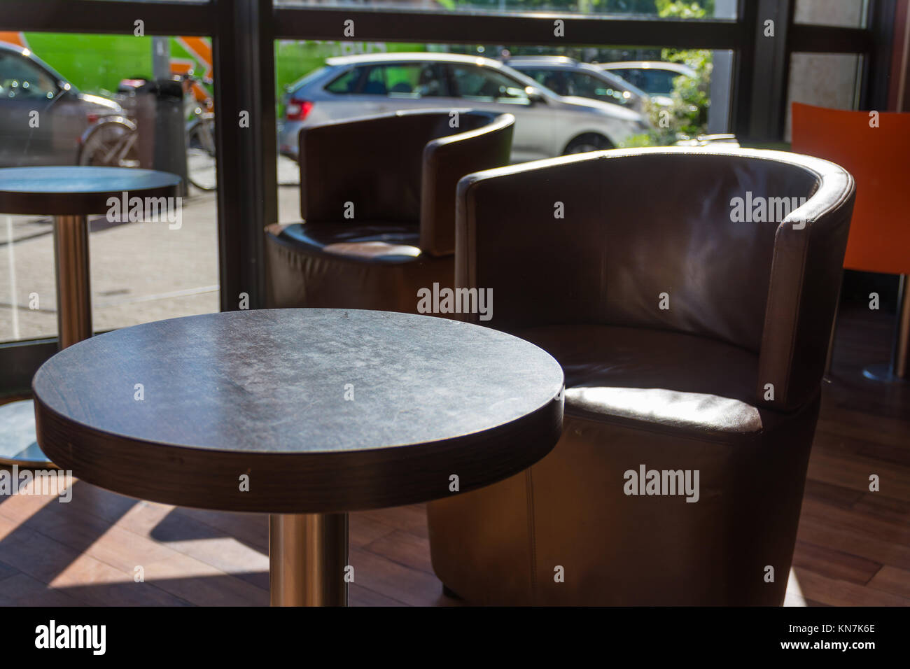 Cafe Restaurant Chairs Table Empty Waiting Gastronomy Customers Stock ...