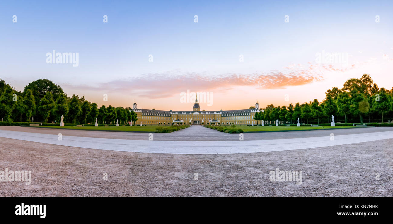 Karlsruhe Palace Center of City Germany Castle Schloss Architecture ...