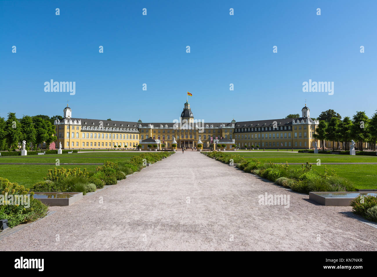 Karlsruhe Palace Center of City Germany Castle Schloss Architecture ...