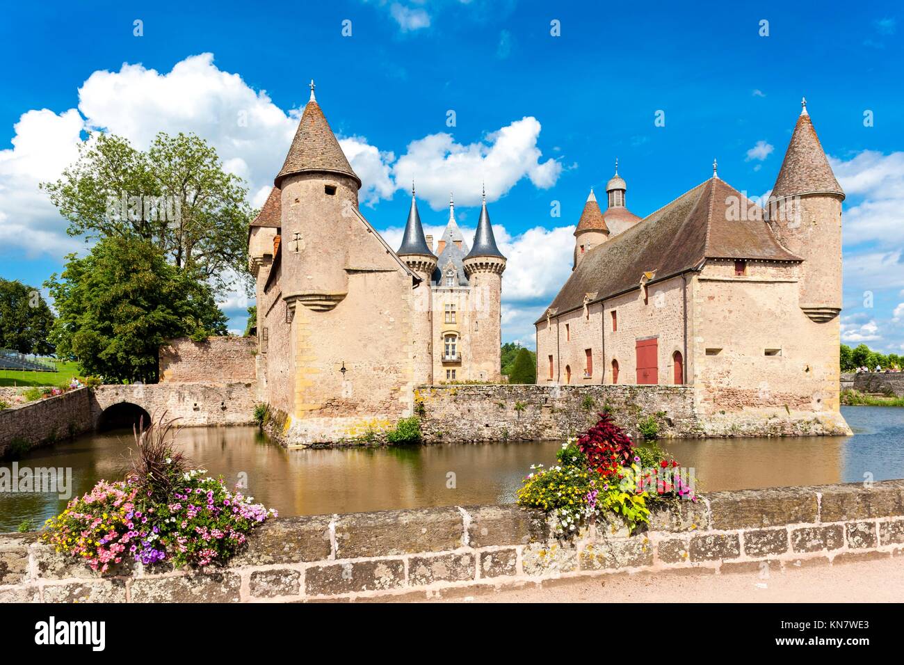 Chateau De La Clayette High Resolution Stock Photography and Images - Alamy