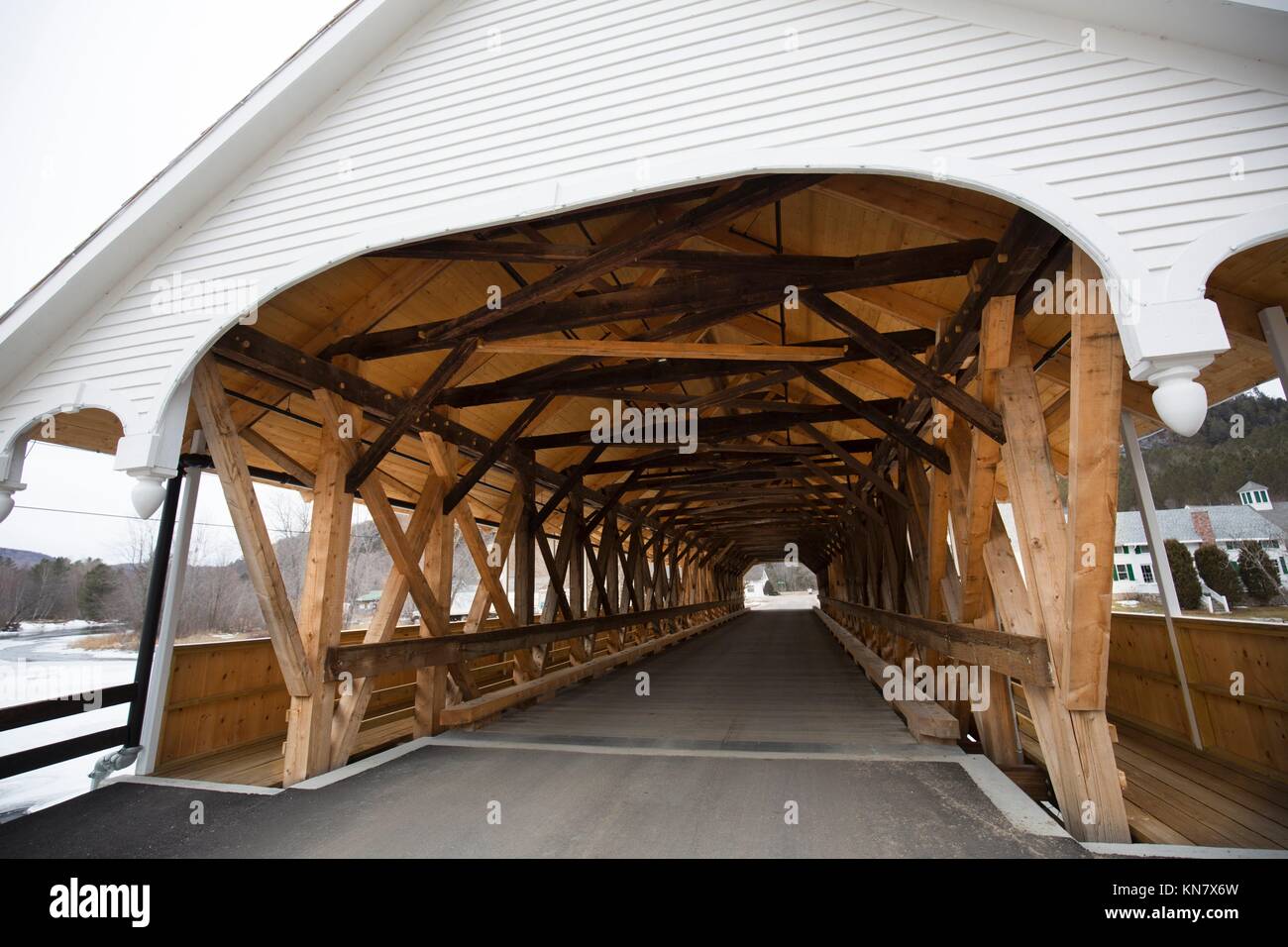 Stark bridge new hampshire hi-res stock photography and images - Alamy