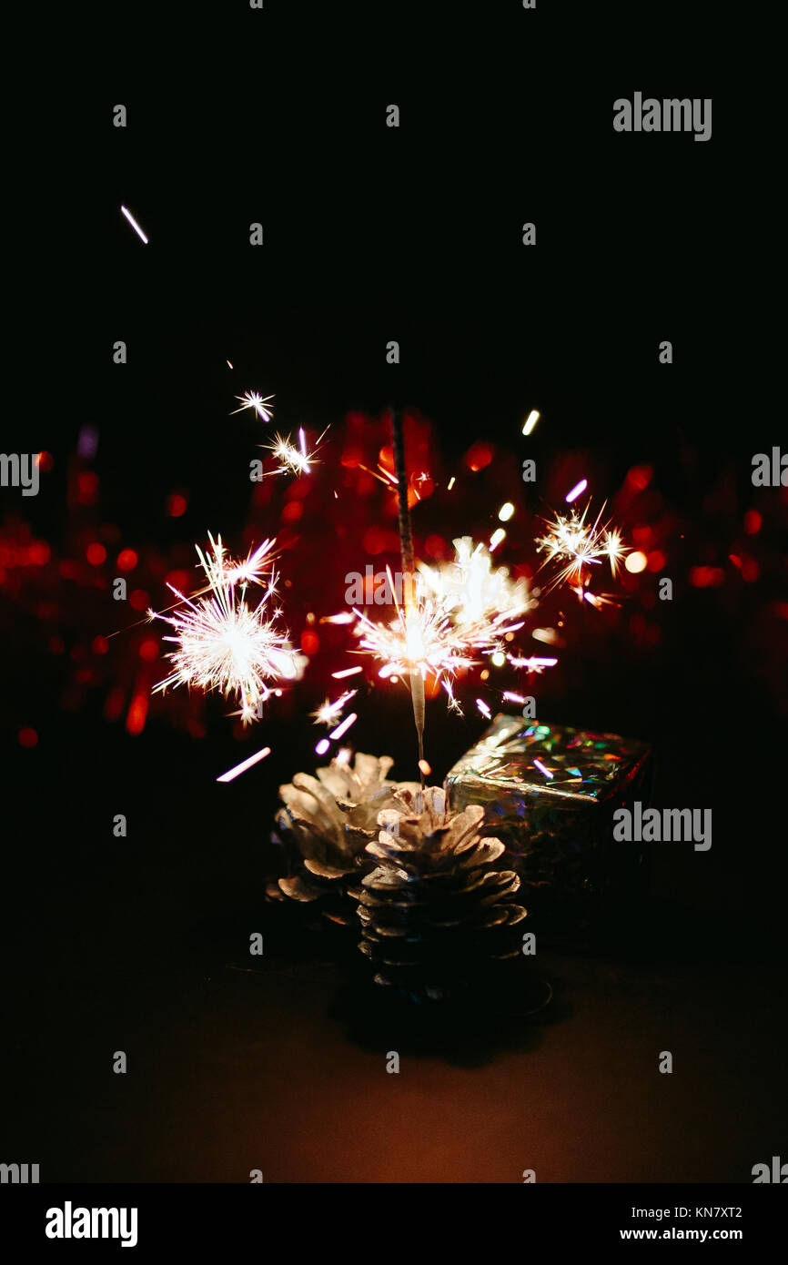 Sparkler holidays hi-res stock photography and images - Alamy