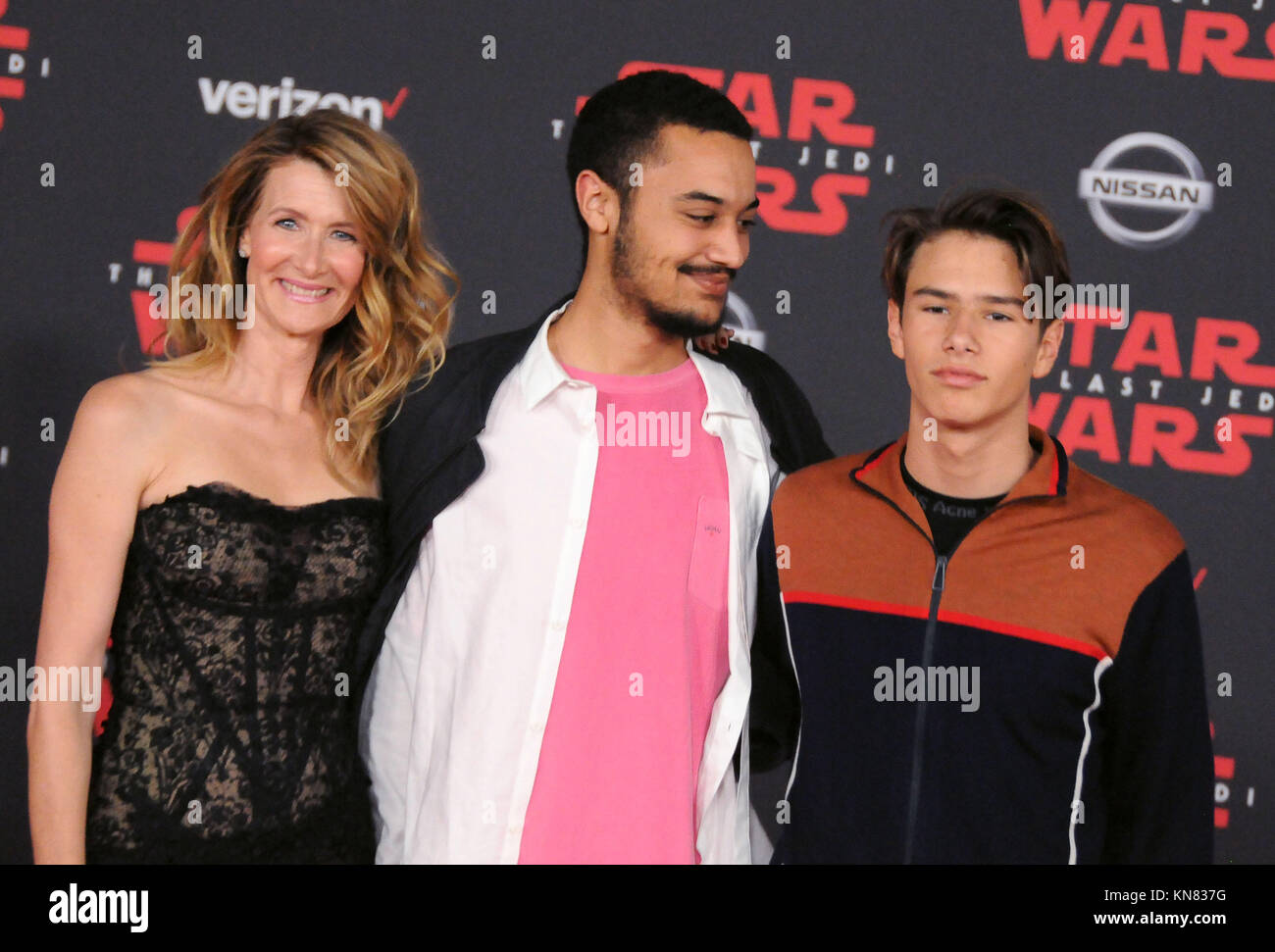 Los Angeles, USA. 09th Dec, 2017. (L-R) Actress Laura Dern, Charles ...
