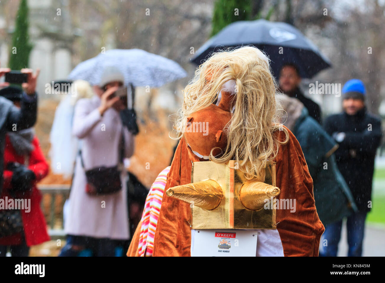 Greenwich, London, 10th December 2017. Maredonna takes centre stage ...