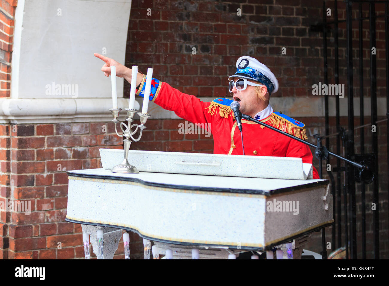 Greenwich, London, 10th December 2017. Equestrian John performs. The ...