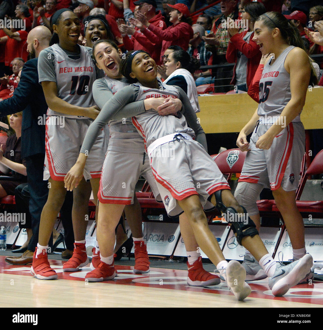 U.S. 10th Dec, 2017. SPORTS -- UNM players Jasmine Smith, Madi ...