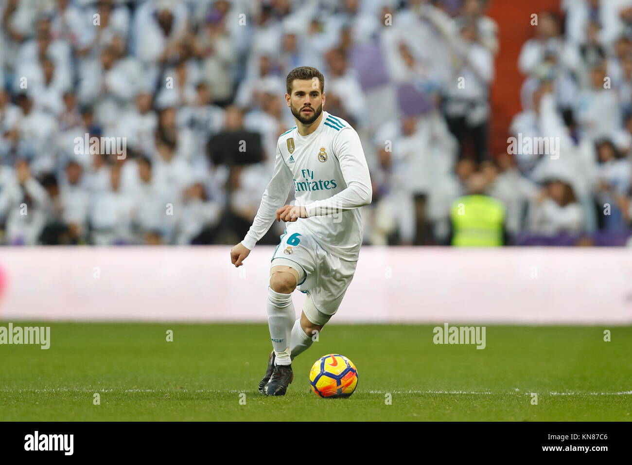 Soccer spanish la liga real madrid sevilla santiago bernabeu stadium hi ...