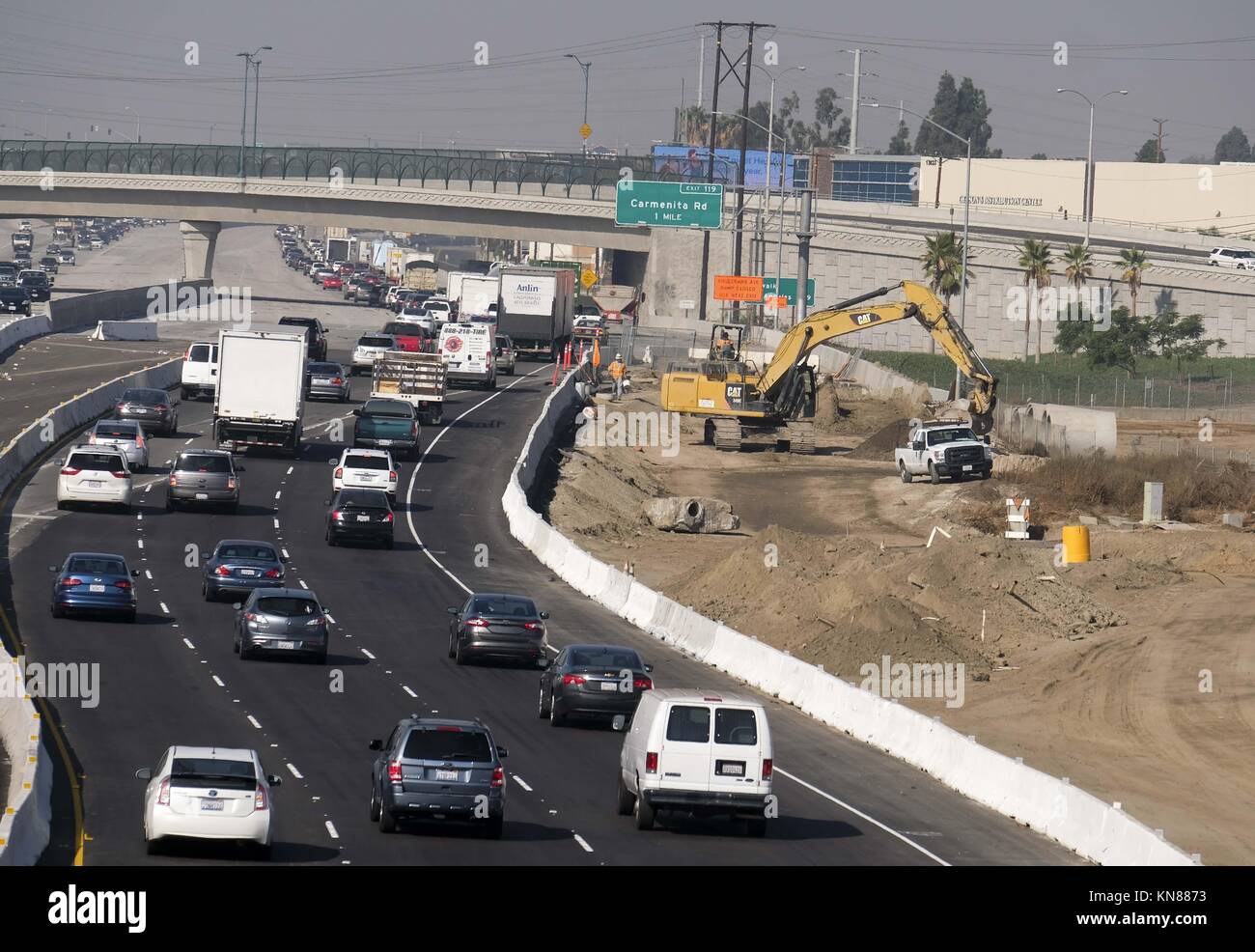 Los Angeles, California, USA. 14th Nov, 2017. The construction site at ...