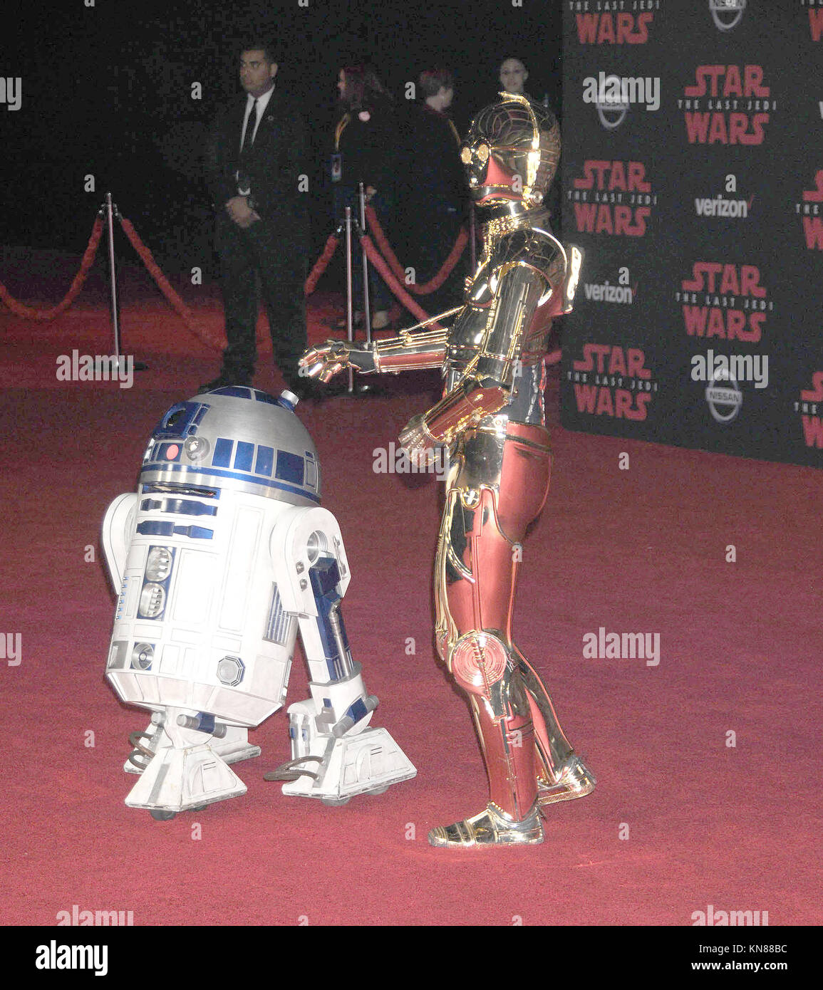 C3po hi-res stock photography and images - Alamy