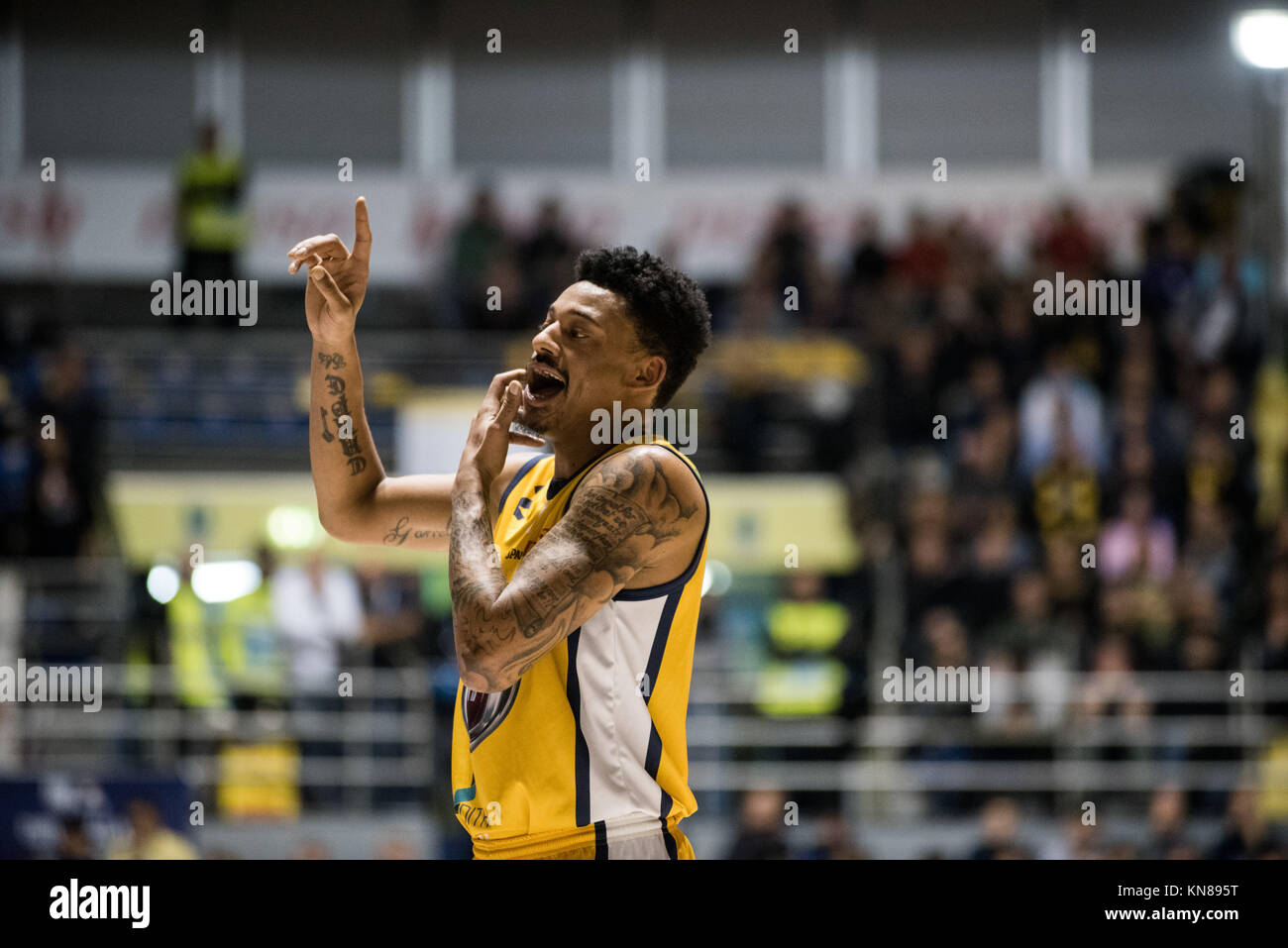 Diante Garrett (Fiat Torino Auxilium) during the Serie A Basketball ...