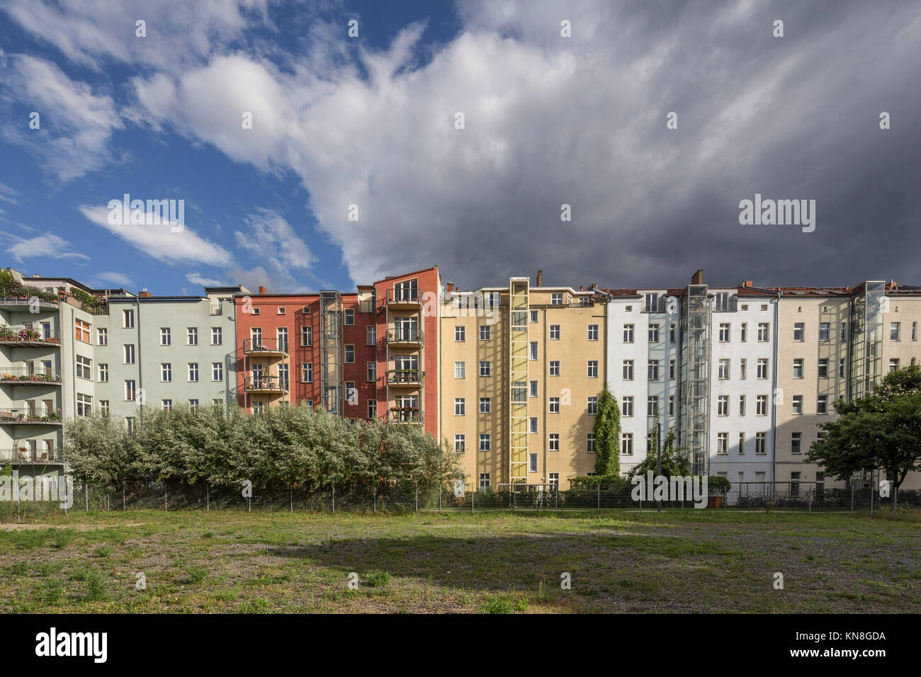 Residential row houses germany europe hi-res stock photography and ...