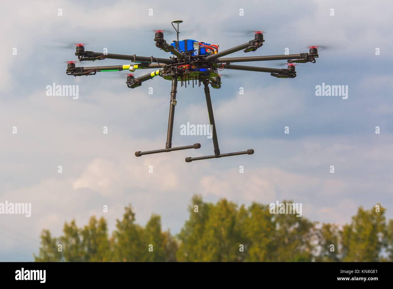 Flying drone tree hi-res stock photography and images - Alamy