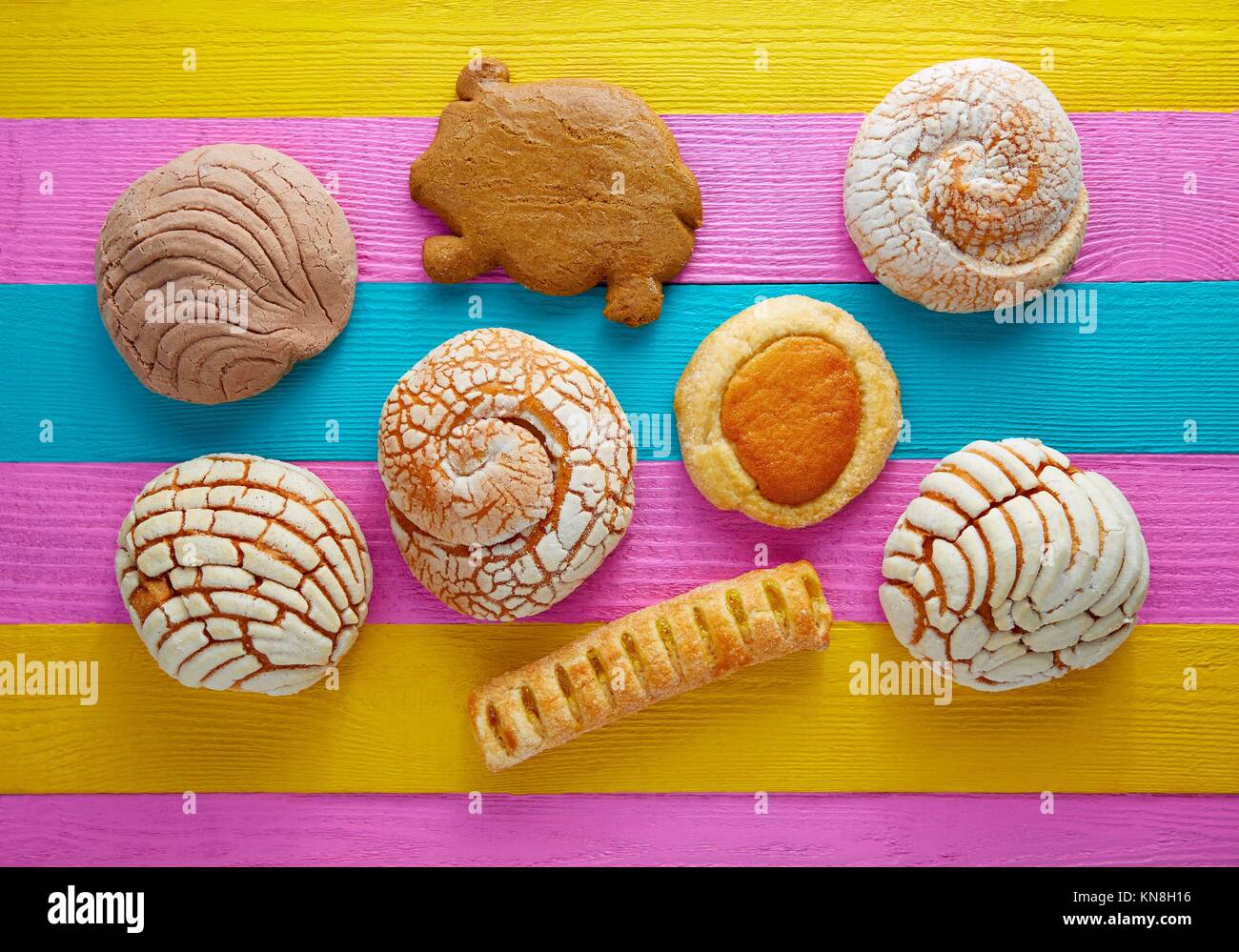 Concha sweet bread hi-res stock photography and images - Alamy
