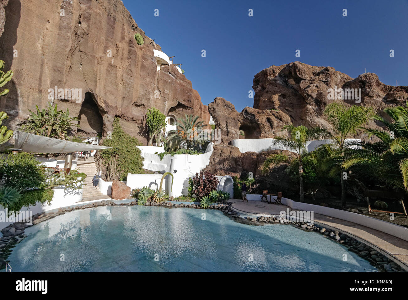 Lagomar House Museum Nazaret , Casa Sharif Omar , house garden pool ...