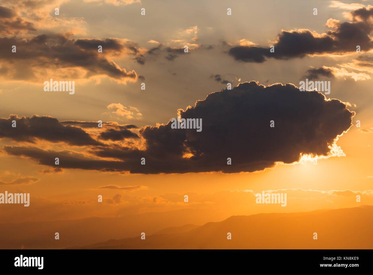 Sun behind the sky hi-res stock photography and images - Alamy