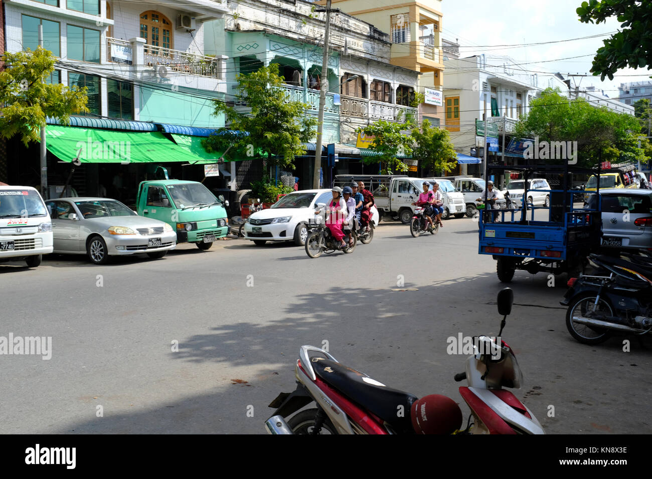 Street scene in Mandalay, Myanmar Stock Photo - Alamy