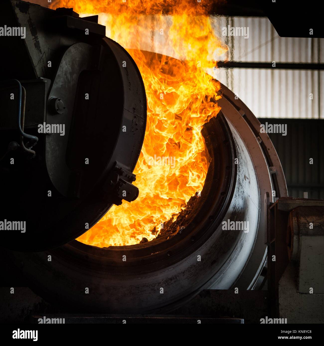 Pouring Molten Iron In Steel High Resolution Stock Photography and ...