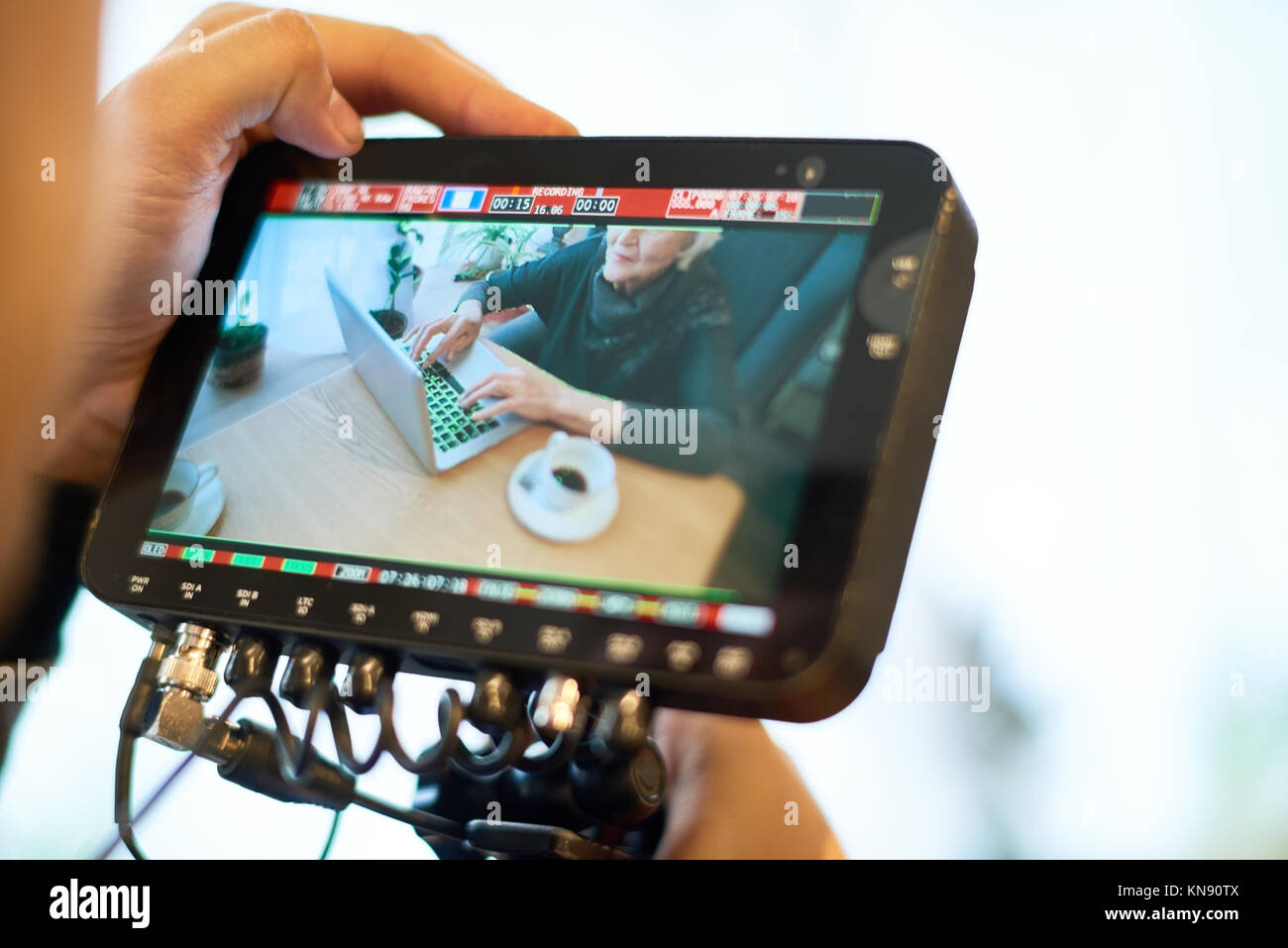 Old recording equipment hi-res stock photography and images - Alamy