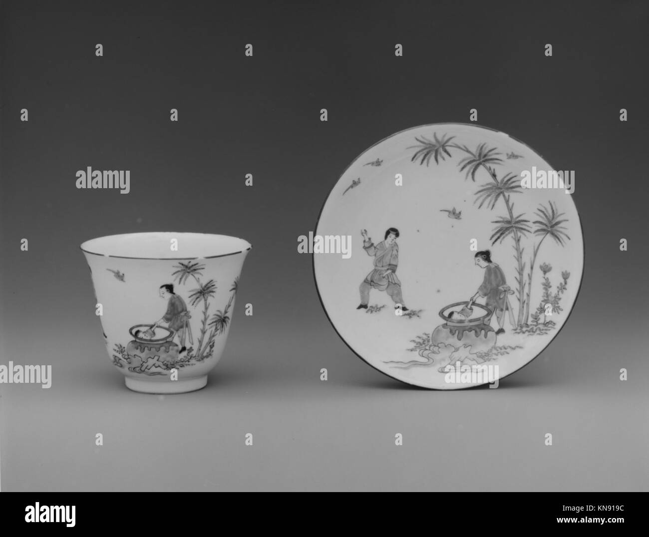 Cup and saucer MET 268812 depicts the Chinese story of Sima Guang ...