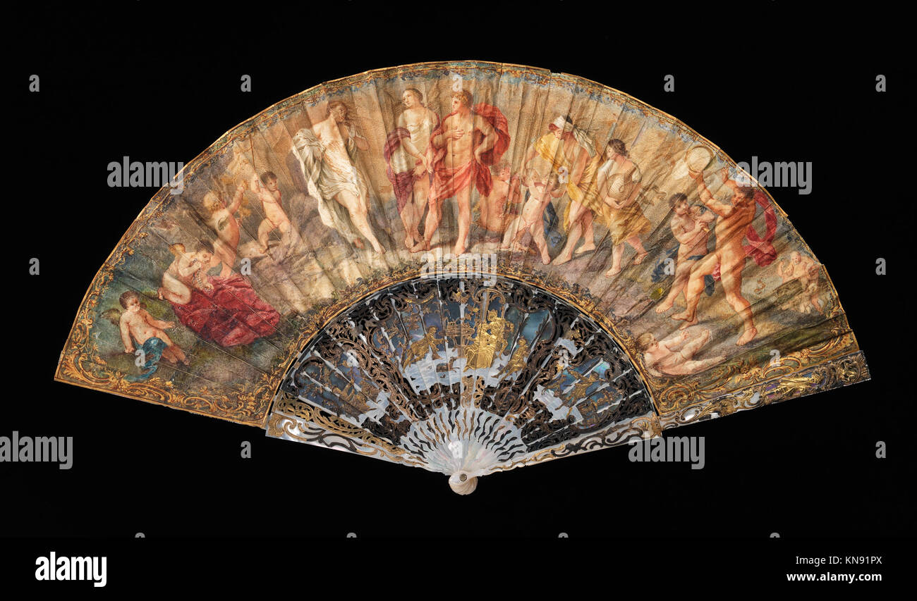 Decorative hand fan featuring hi-res stock photography and images - Alamy