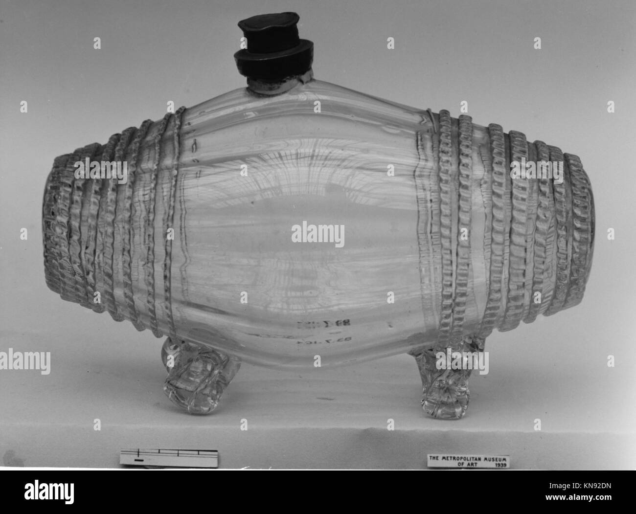 This flask, part of The Metropolitan Museum of Art's collection, is ...