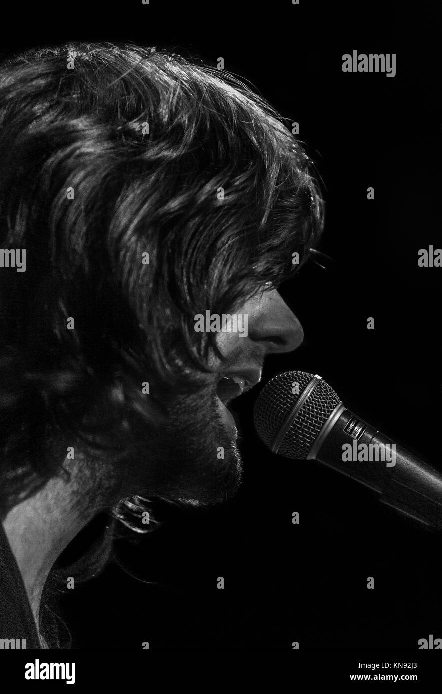 Grateful dead Black and White Stock Photos & Images - Alamy