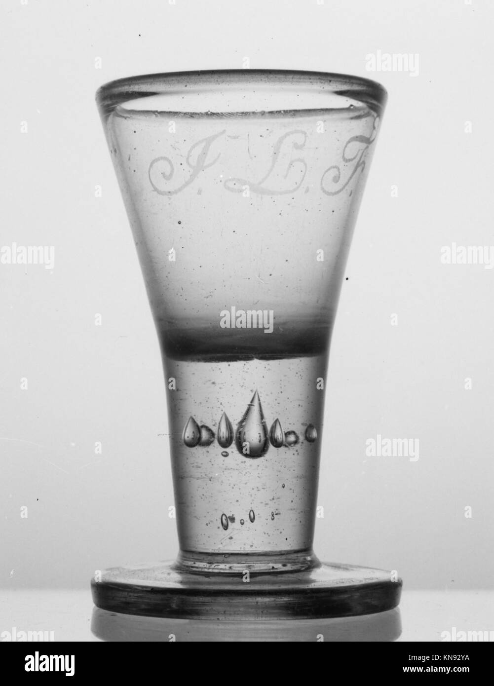 Firing glass hi-res stock photography and images - Alamy